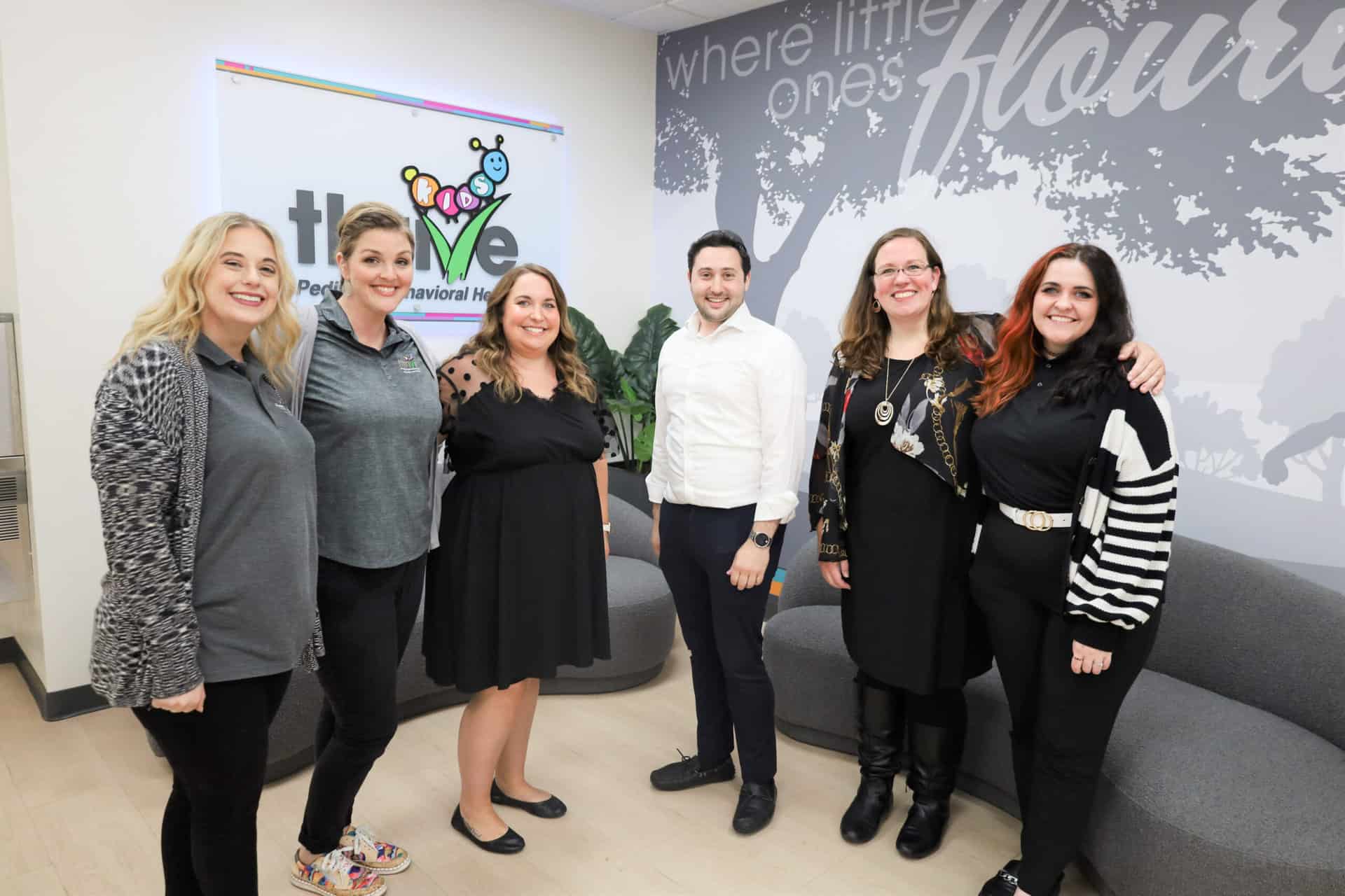 About Us - Kids Thrive